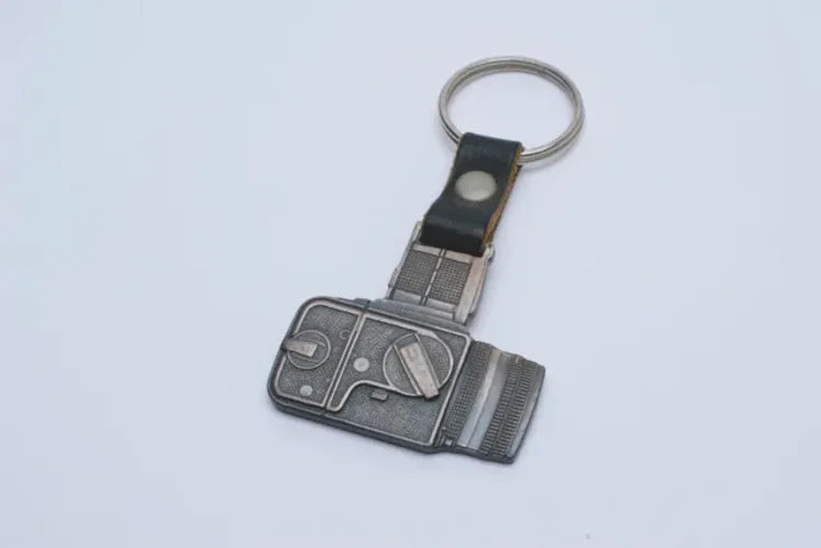 Hasselblad Key Ring Silver Color – Panda Camera